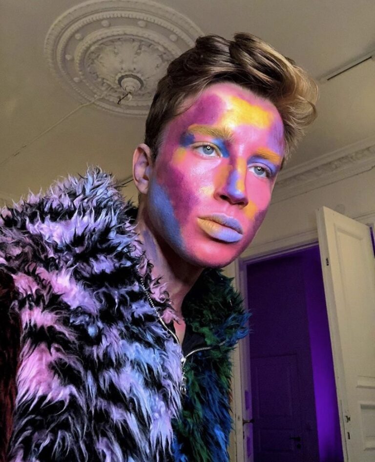 Are Evensen våknet med tics – noen dager senere var nordmannen TikTok ...