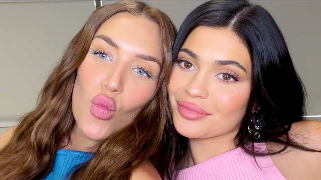 Kylie Jenner Og Stassie Nekter For å Ha Hatt Sex 730no