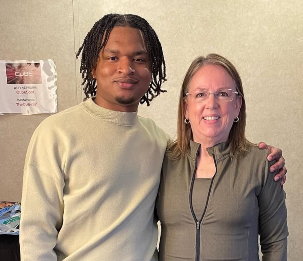 Jamal Hinton og Wanda Dench feiret ikke thanksgiving sammen i år - 730.no