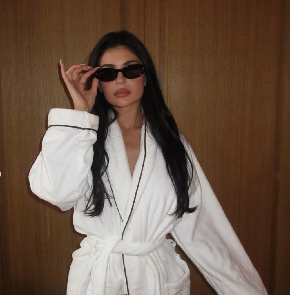 Meta lanserer AI-briller med Kylie Jenner - 730.no
